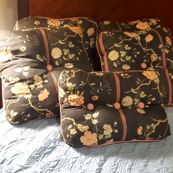 Accents | 5 Oriental Accent Pillows | Poshmark